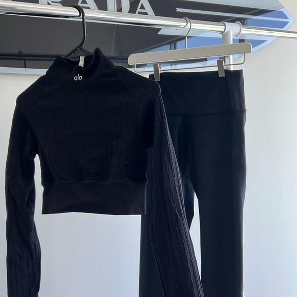 ALO Yoga | Pants & Jumpsuits | Alo Set Black Size Small | Poshmark